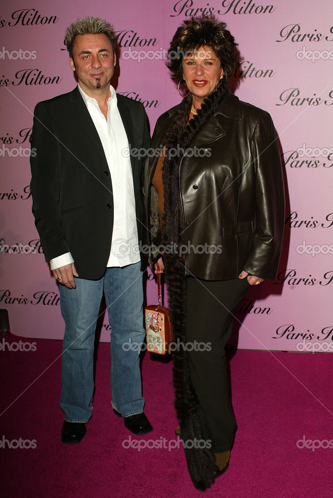 "Paris Hilton Fragrance" Launch Party — Stock Editorial Photo © s ...