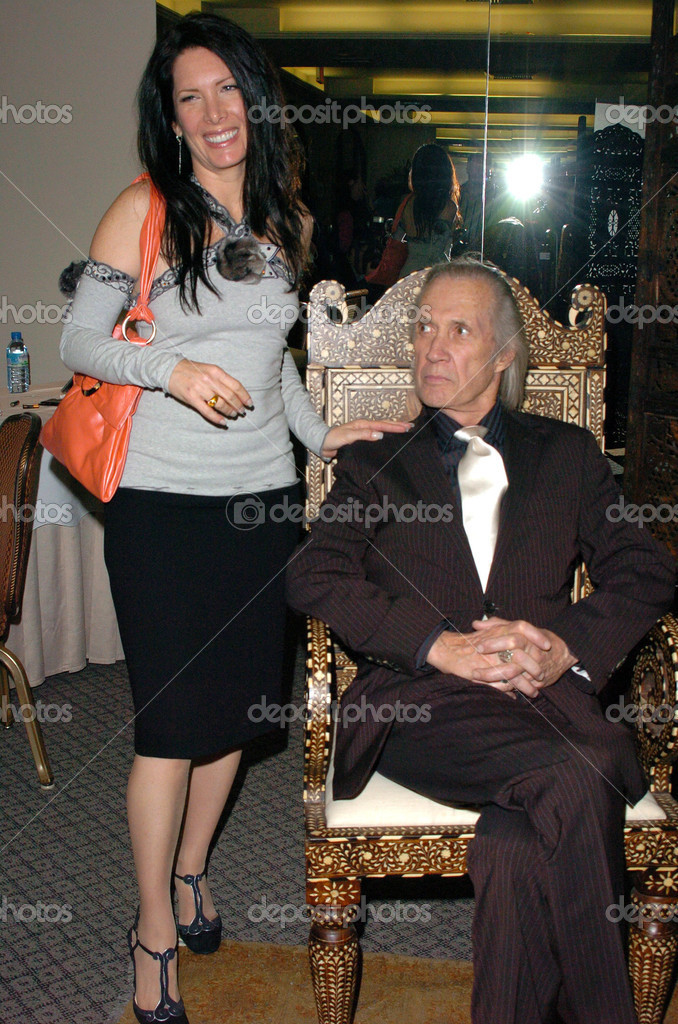 Annie Berman and David Carradine — Stock Editorial Photo © s_bukley ...
