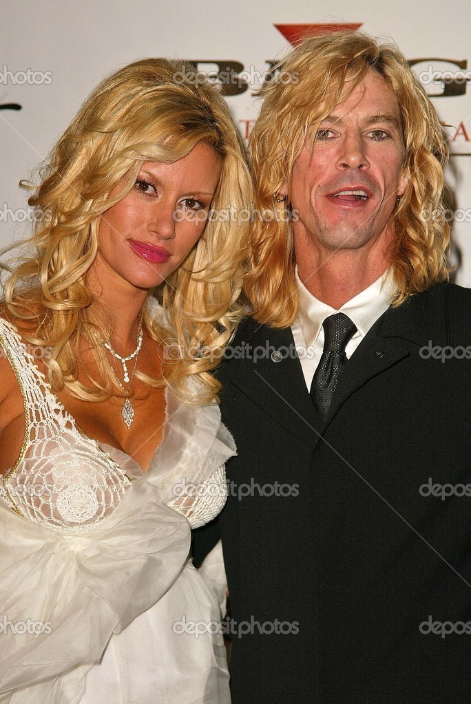Susan Holmes and Duff McKagan – Stock Editorial Photo © s_bukley #17079235