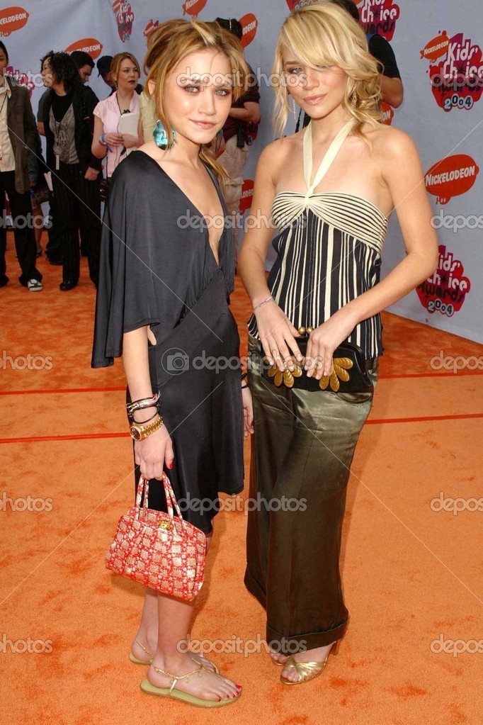 Mary Kate And Ashley 2009