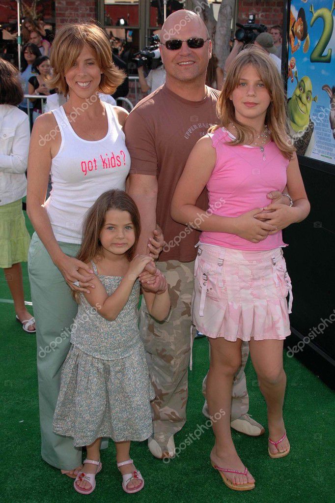 Michael Chiklis Daughter