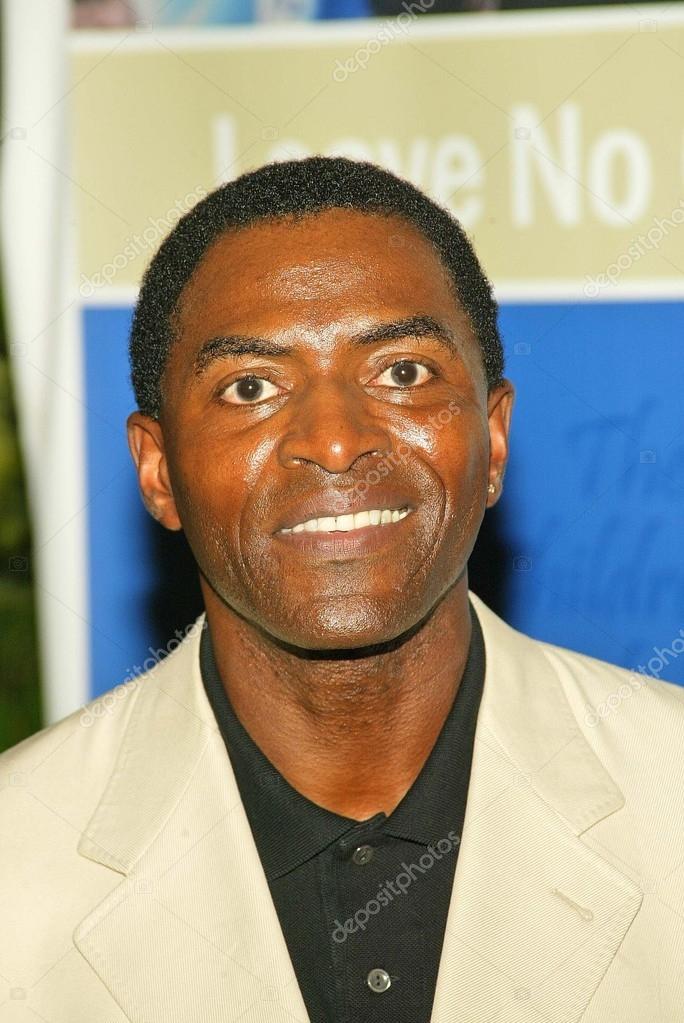 Carl Lumbly
