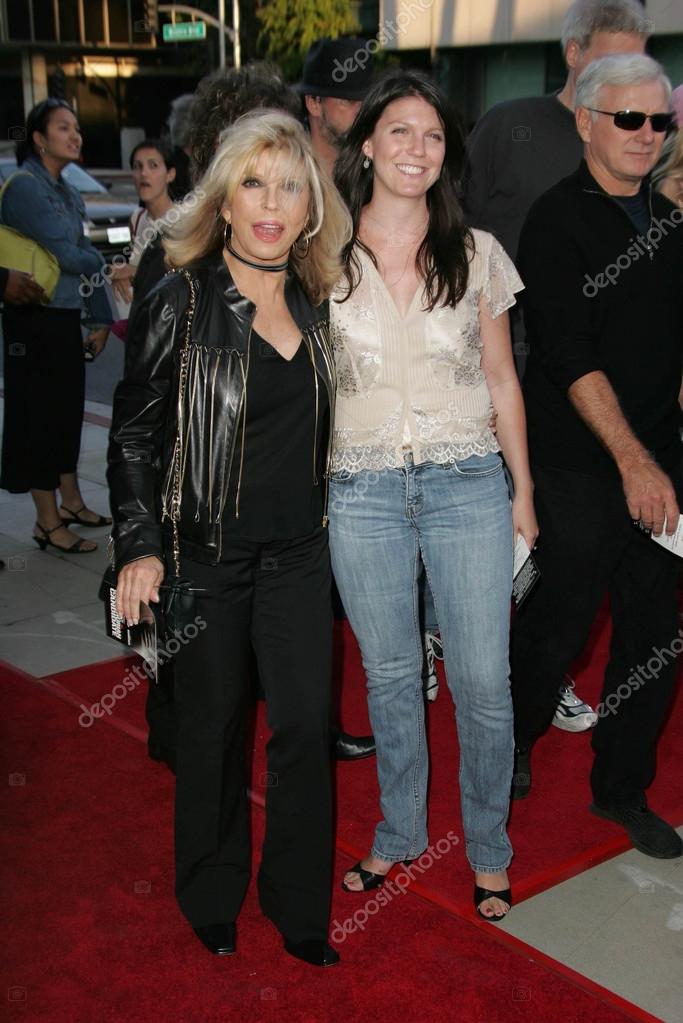 Nancy Sinatra and daughter AJ – Stock Editorial Photo © s_bukley #17286649