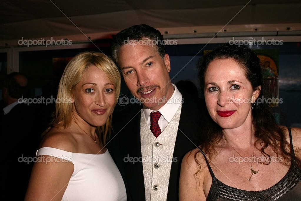 Jennifer Blanc and Tami of Prive — Stock Editorial Photo © s_bukley ...