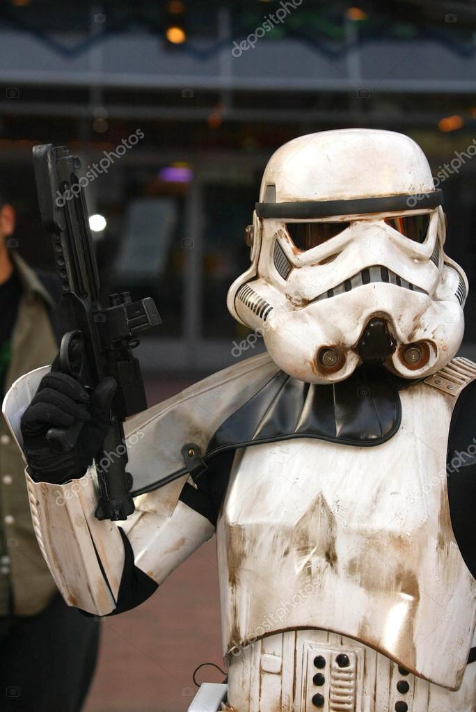 Star Wars Fans – Stock Editorial Photo © s_bukley #17320829 Star Wars Fans – Stock Editorial Photo © s_bukley #17320829