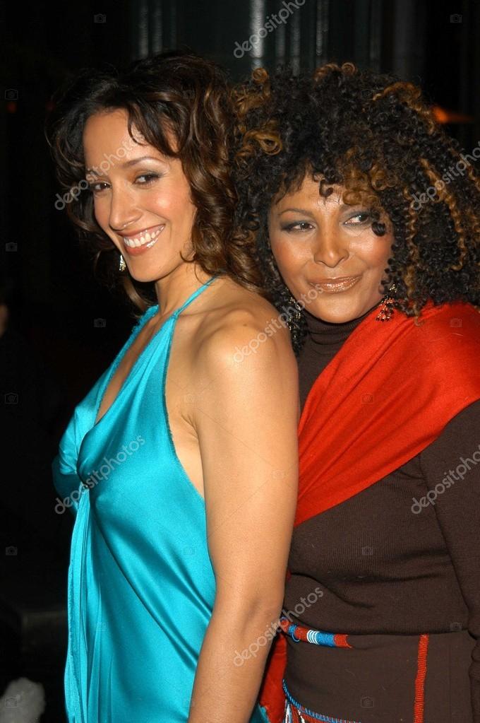 Jennifer Beals and Pam Grier – Stock Editorial Photo #17479565