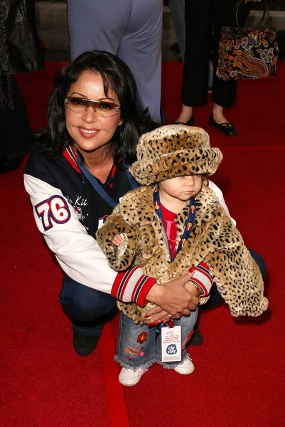 Dean Cain, Mom and son Christopher Cain – Stock Editorial Photo © s ...