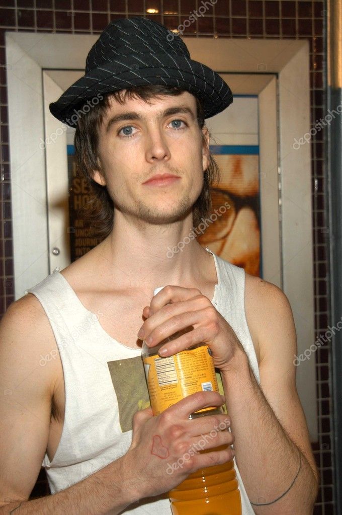 Alex Ebert of Ima Robot – Stock Editorial Photo © s_bukley #17500239