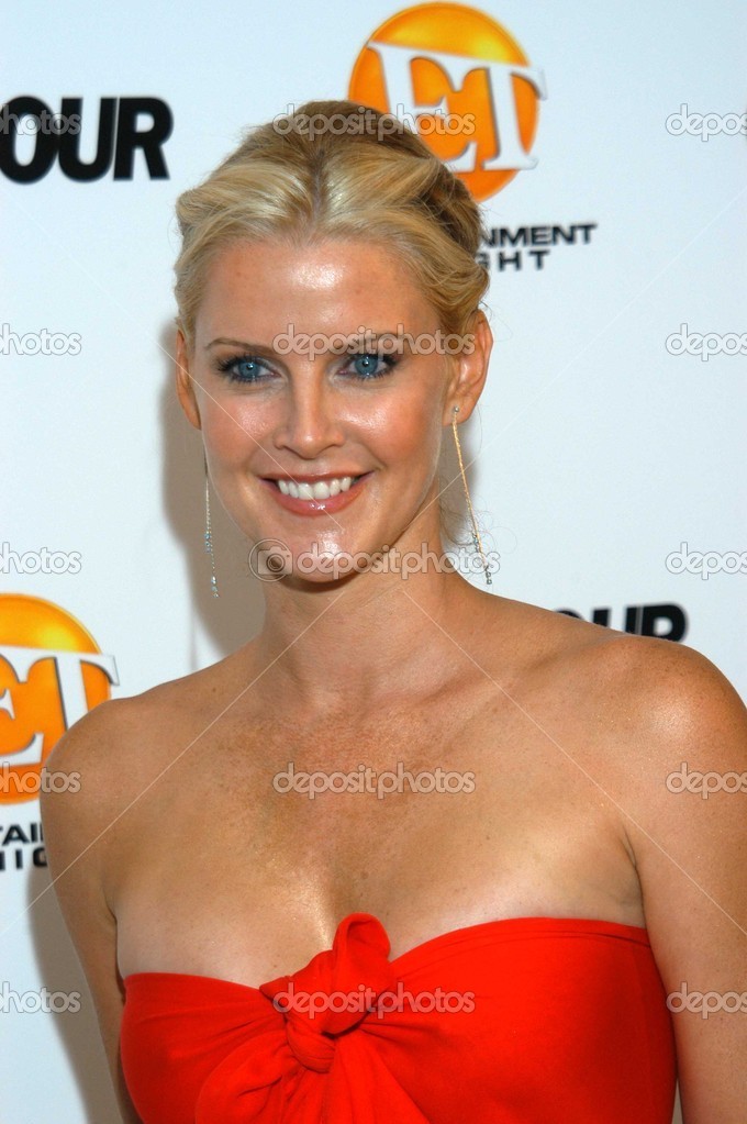 Maeve Quinlan Actress Maeve Quinlan And Her Boyfriend Michael Kernan