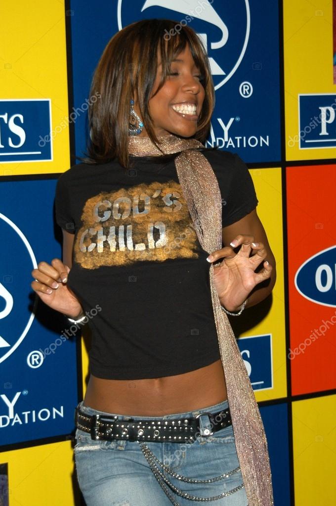 Kelly Rowland Stomach