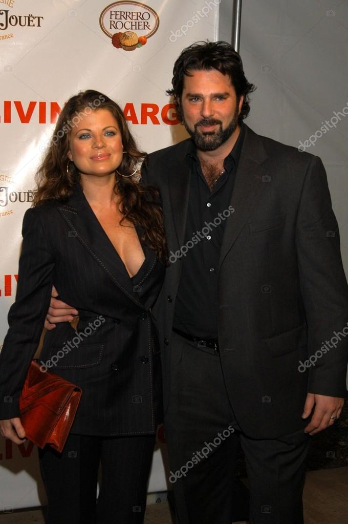 Yasmine Bleeth and husband Paul Cerrito – Stock Editorial Photo © s ...