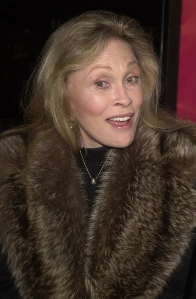 Susan com olhos negros Stock Photos, Royalty Free Susan com olhos ...