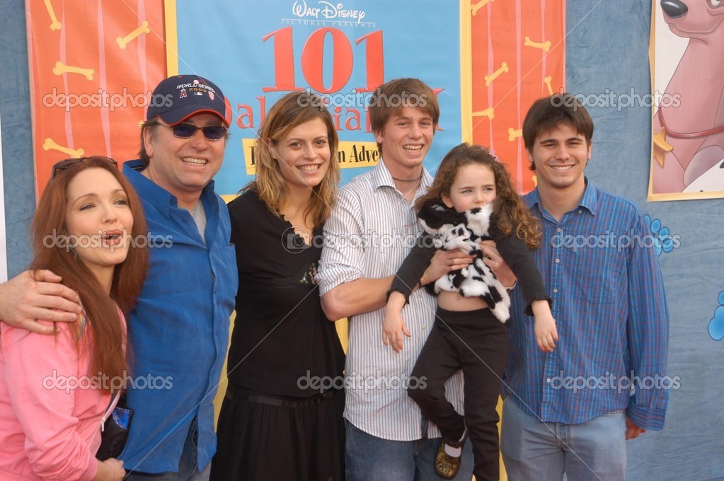John Ritter, Amy Yasbeck and family – Stock Editorial Photo © s_bukley ...