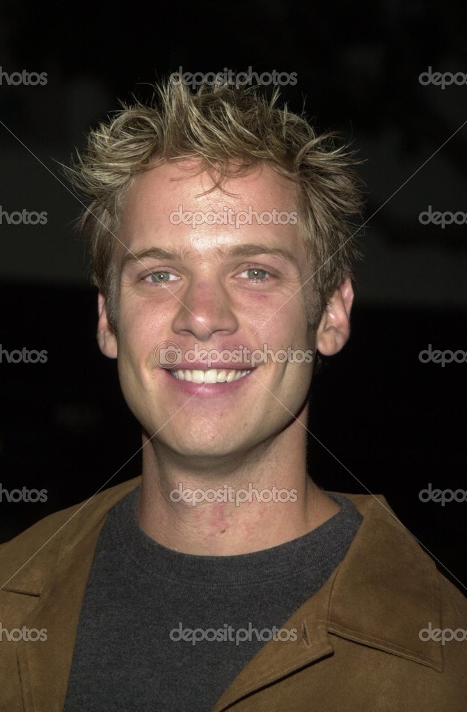 Bruce Hall — Stock Editorial Photo © s_bukley #17727827