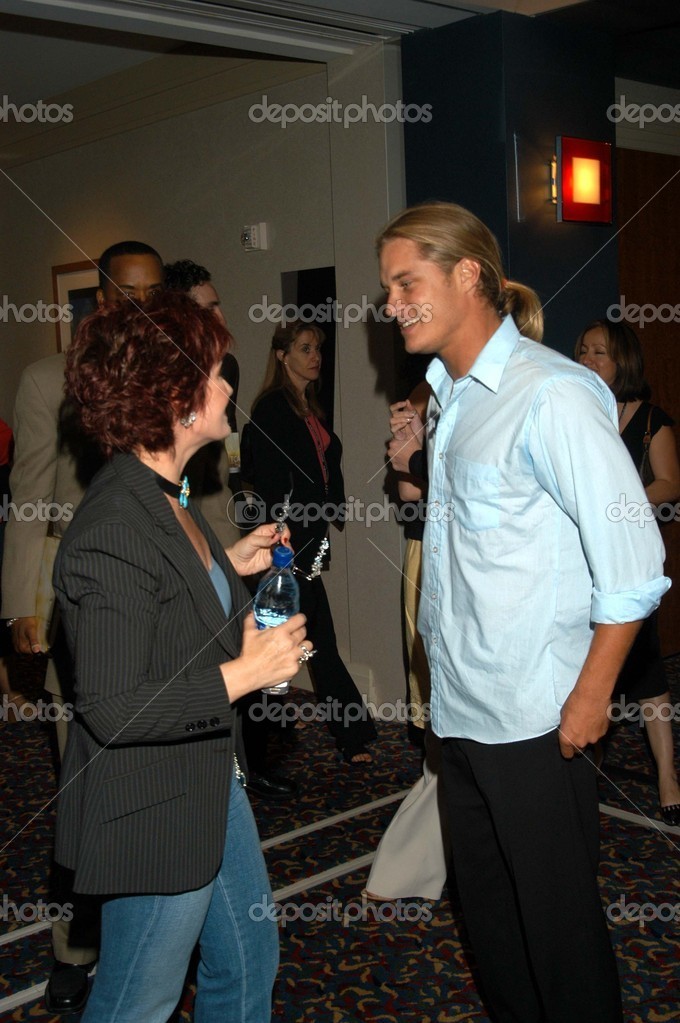 Sharon Osbourne and Travis Fimmel – Stock Editorial Photo © s_bukley ...