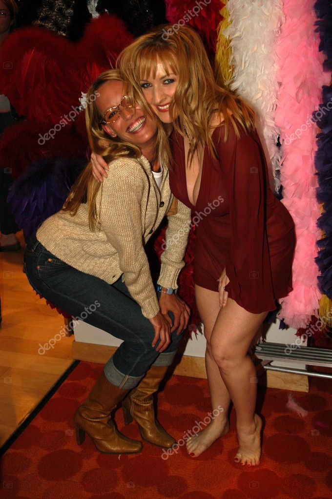 Sam Phillips and Danni Ashe – Stock Editorial Photo © s_bukley #17731207