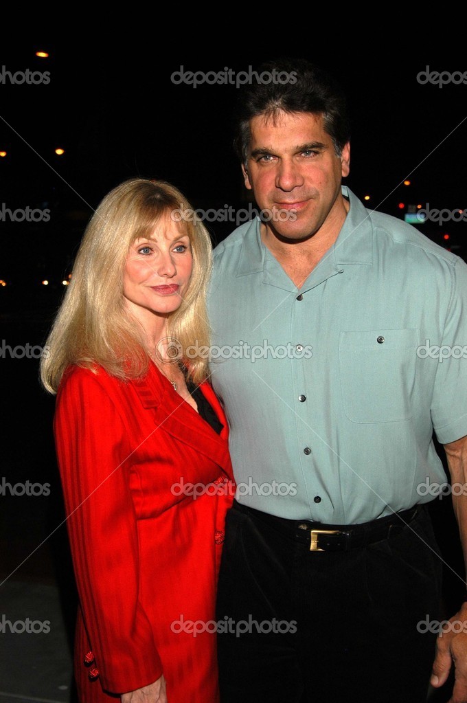 Lou Ferrigno and wife Carla — Stock Editorial Photo © s_bukley #17740333