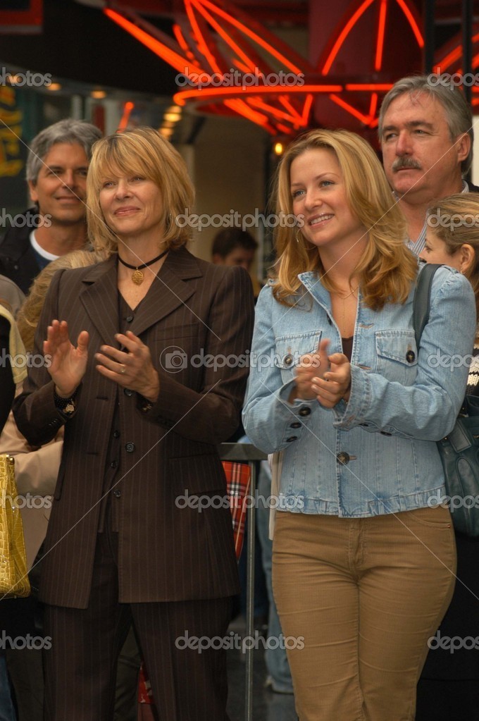Kate Capshaw E Jessica Capshaw