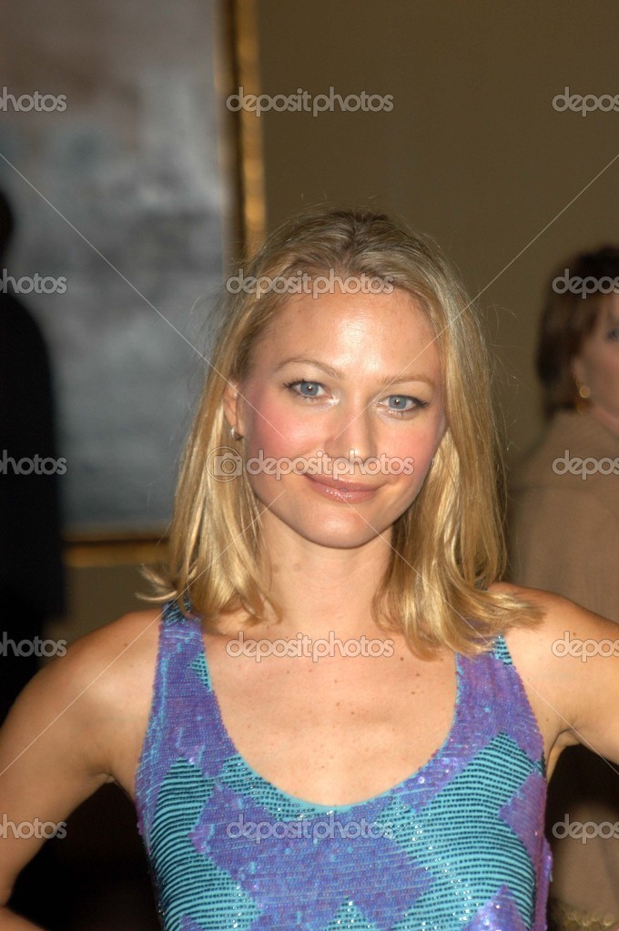 Sarah Wynter – Stock Editorial Photo © s_bukley #17779775