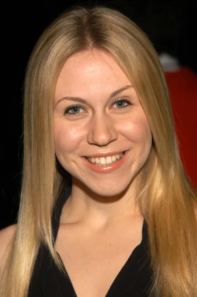 Daisy edgar jones Stock Photos, Royalty Free Daisy edgar jones Images ...