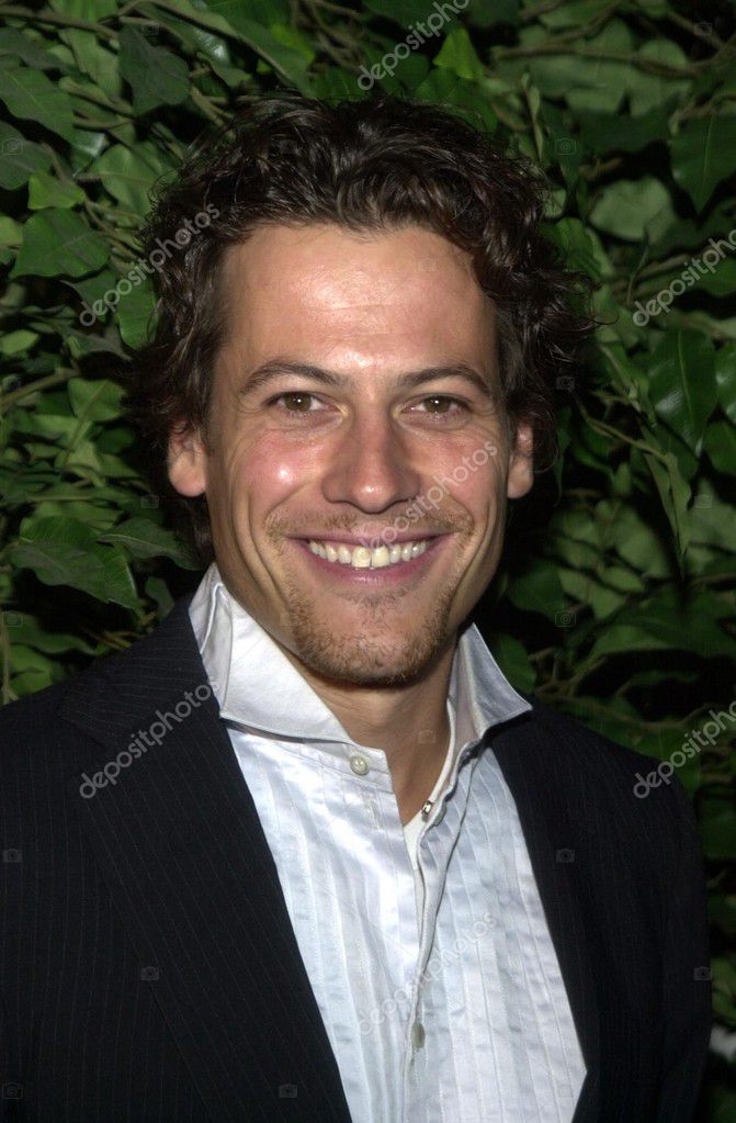 Ioan Gruffudd's Instagram, Twitter & Facebook on IDCrawl