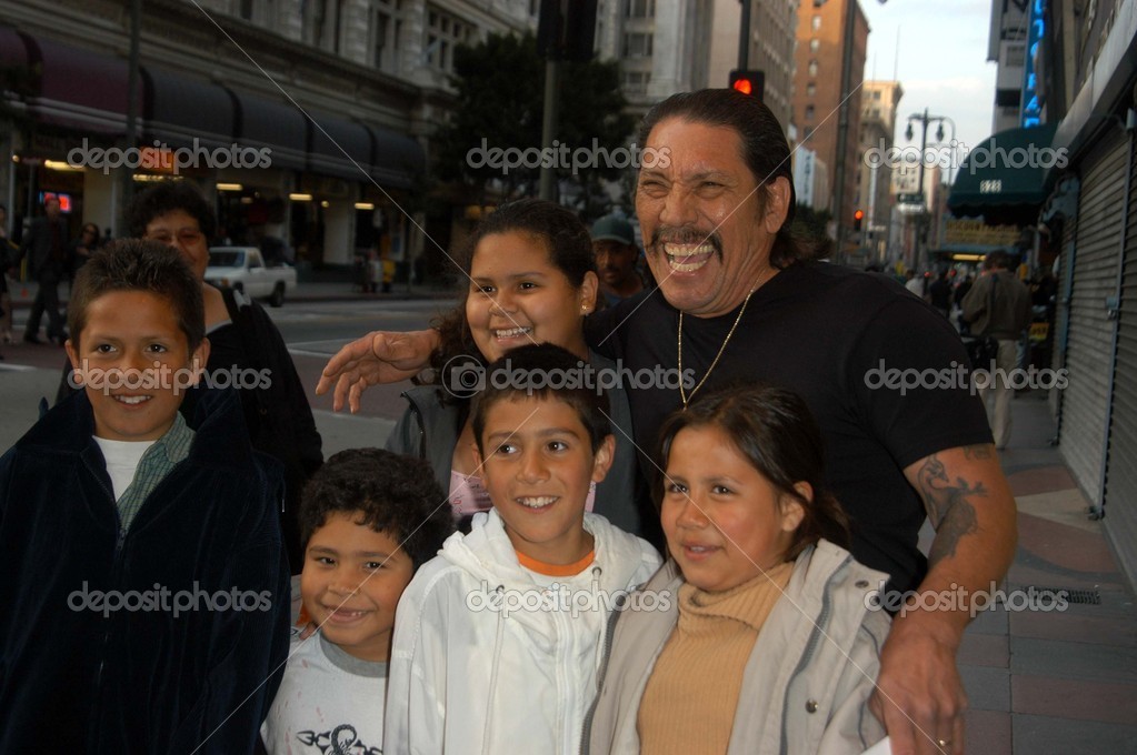 Danny Trejo and fans – Stock Editorial Photo © s_bukley #17808007
