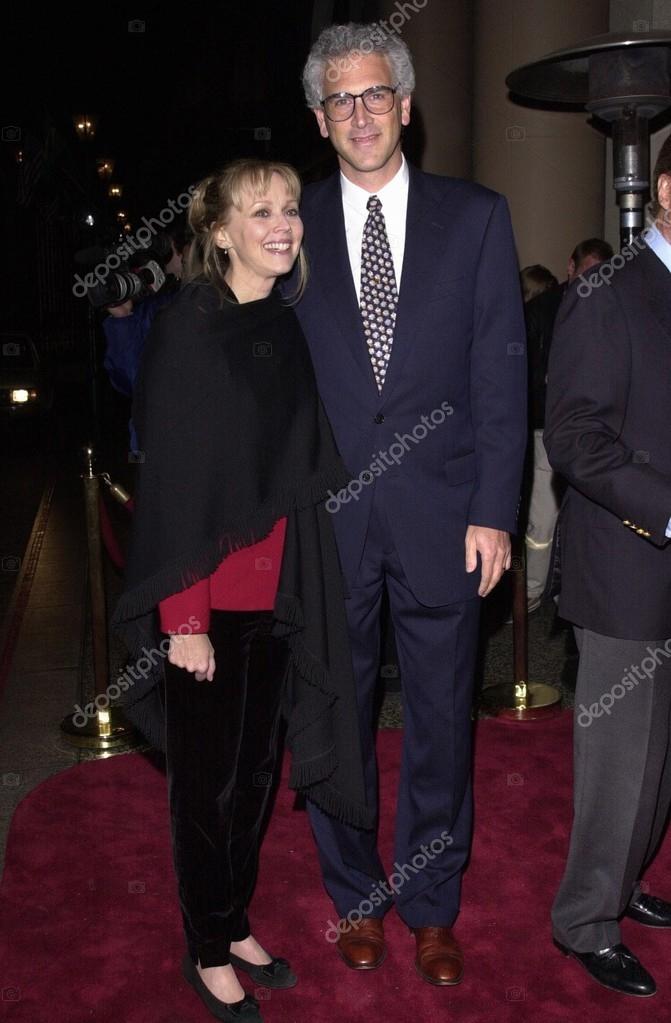 Shelley Long and Hubby Bruce Tyson — Stock Editorial Photo © s_bukley ...