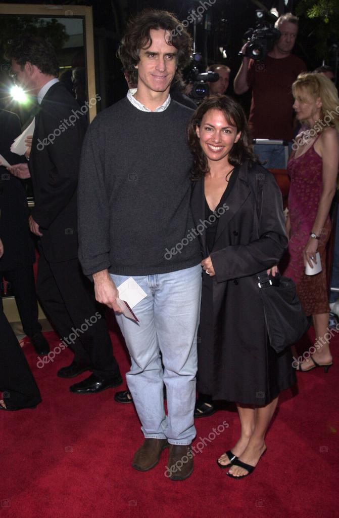 Susanna Hoffs and Jay Roach — Stock Editorial Photo © s_bukley #17933715