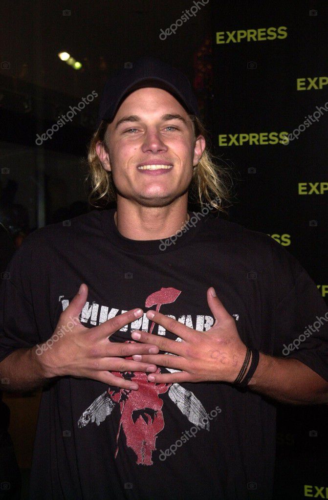 Travis Fimmel Smile