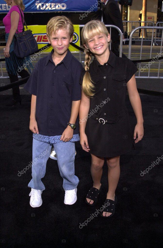 Cayden Boyd And Annasophia Robb