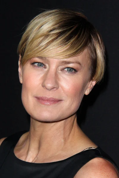 Robin Wright Haircut