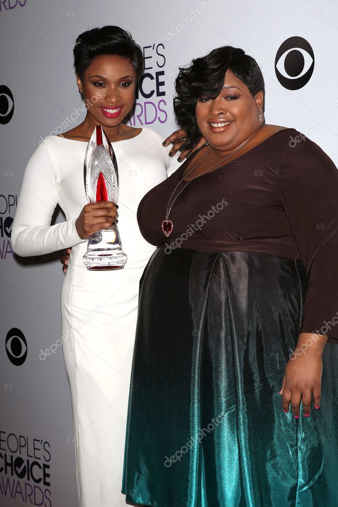 Jennifer Hudson, sister Julia Simpso — Stock Editorial Photo © s_bukley ...