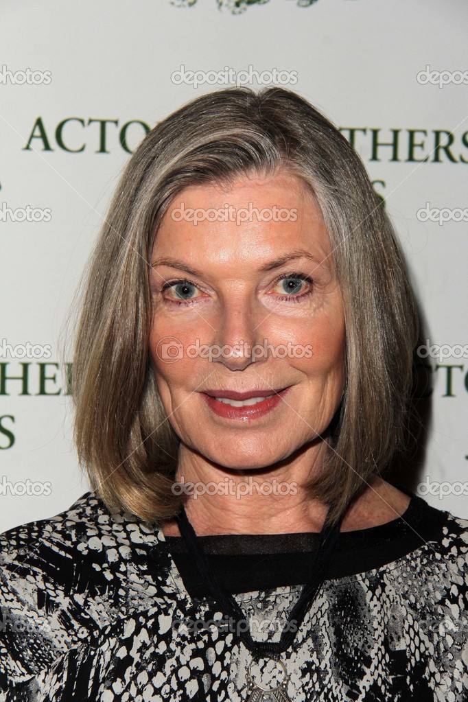 Susan Sullivan Susan Sullivan