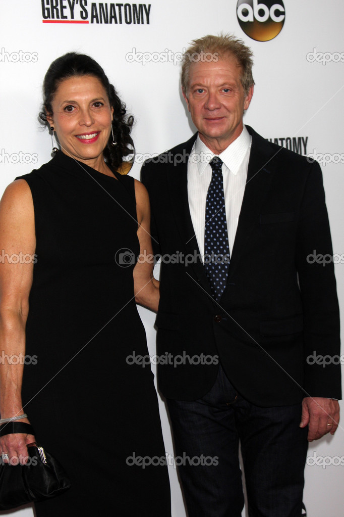 Jeff Perry And Linda Lowy