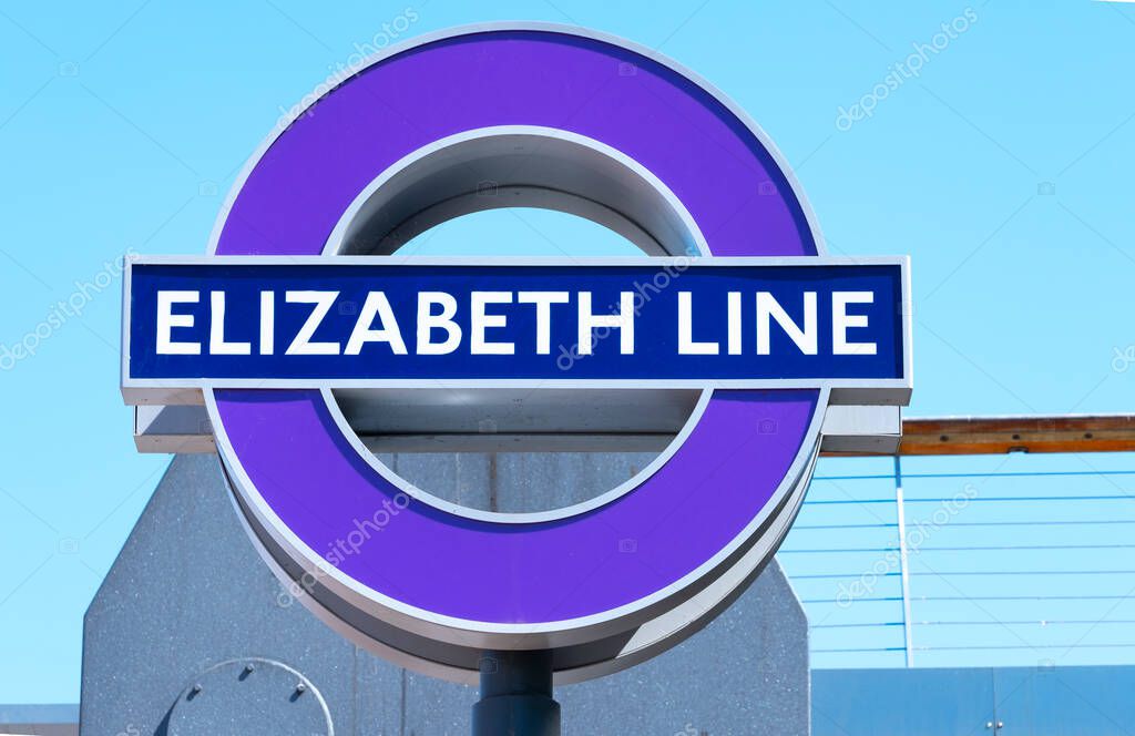 London, UK. 11th August 2022. The iconic London Underground tube ...