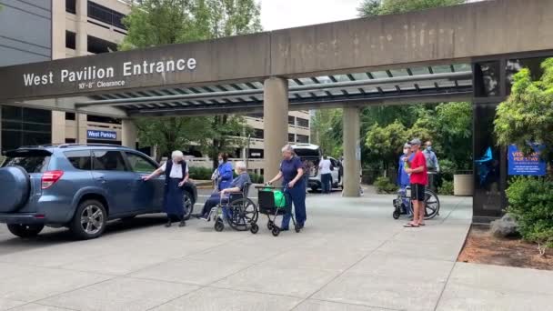 1,332 Hospital entrance Videos, Royalty-free Stock Hospital entrance ...