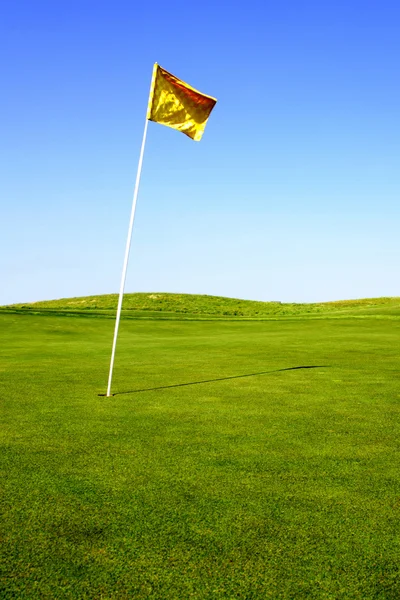 Golf green flag Stock Photos, Royalty Free Golf green flag Images ...
