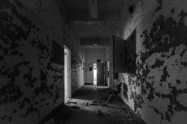 Cuarto de manicomio fotos de stock, imágenes de Cuarto de manicomio sin ...