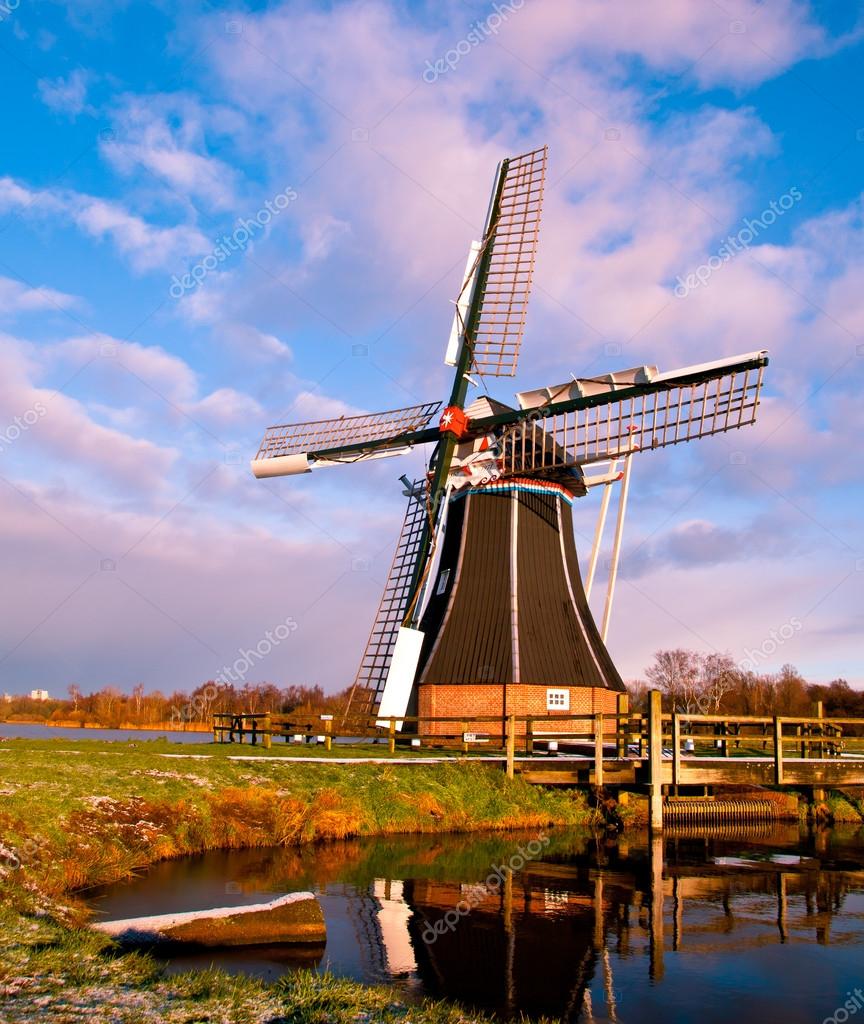 Wind Mill Netherlands — Stock Photo © CreativeNature #21161747