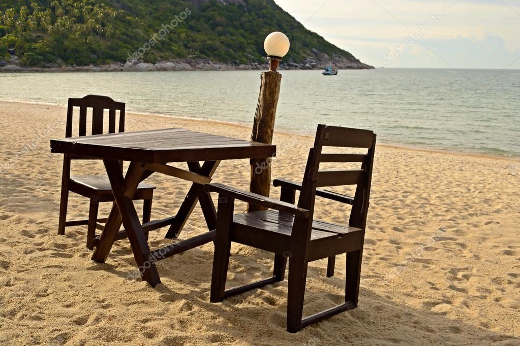 Idyllic location for breakfast — Stock Photo © fbxx #39958445