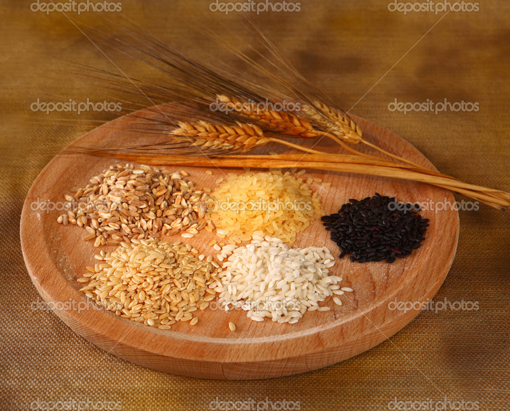 Five types of rice — Stock Photo © AntonioGravante #24130629