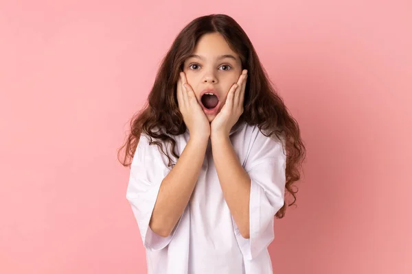 Young girl shocked Stock Photos, Royalty Free Young girl shocked Images | Depositphotos