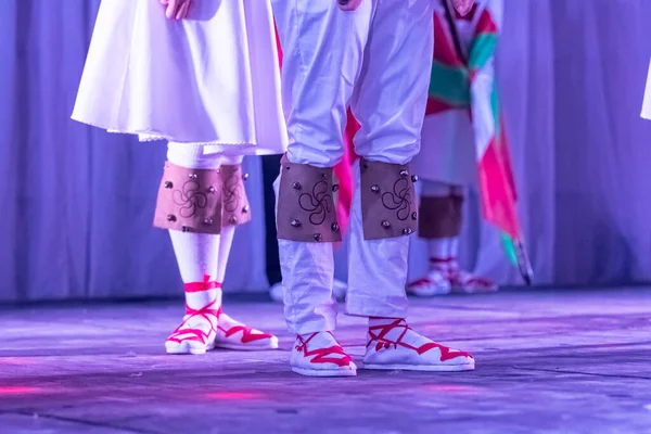 Moulin rouge show Stock Photos, Royalty Free Moulin rouge show Images ...