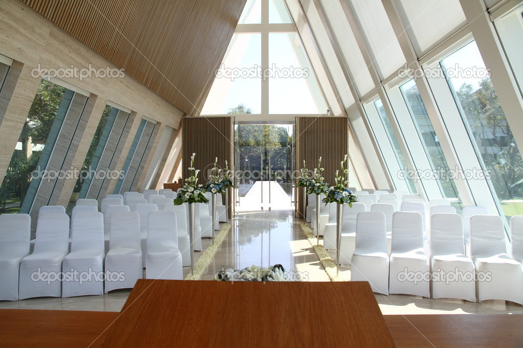 Romantic wedding place at Infinity Chapel, Conrad Hotel, Bali ...