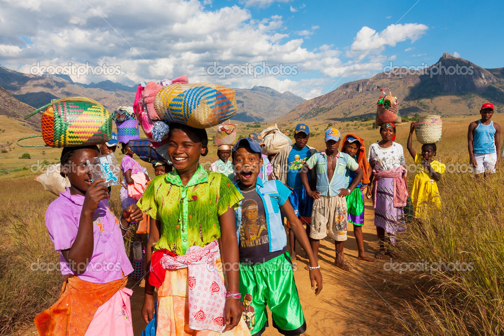Unidentified Malagasy men – Stock Editorial Photo © sunsinger #28183977