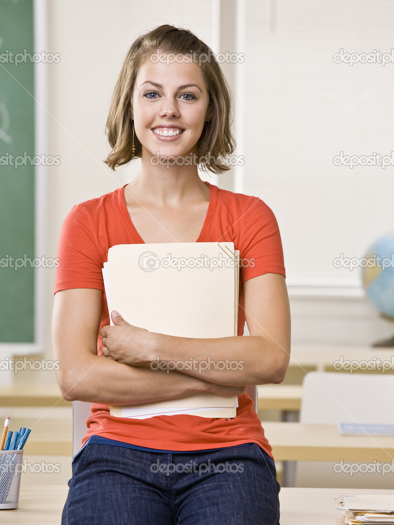 Student holding file folder — Stock Photo © Spaces #18788539