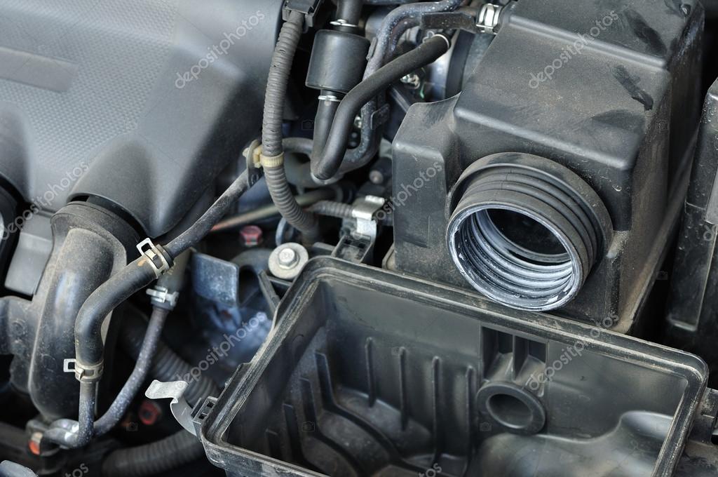 Processing to change engine air-filter at — Stock Photo © ekarina #37790111