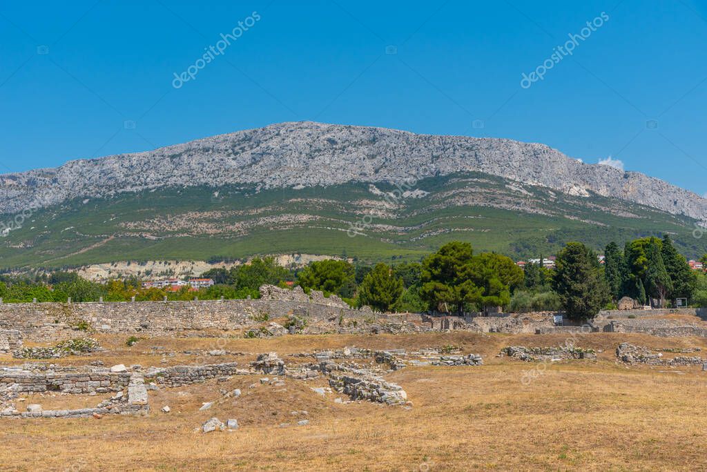 Ruinas romanas de la antigua Salona cerca de Split, Croacia 2023