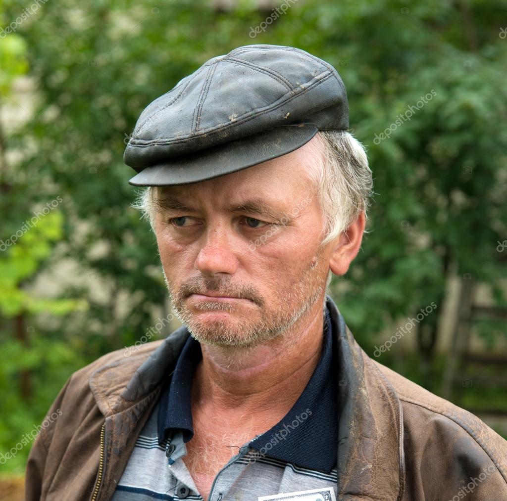 Portrait of poor man — Stock Photo © VBaleha #40174815