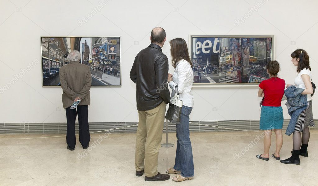Group of inside a Museum — Stock Editorial Photo © ABBPhoto #27660893